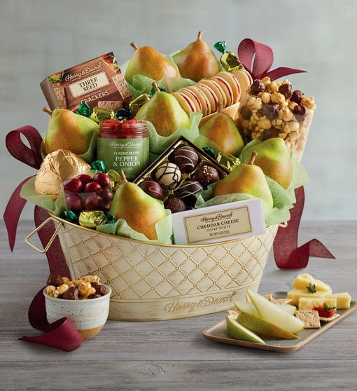 Deluxe Favorites Gift Basket | Food Gift Baskets | Harry & David